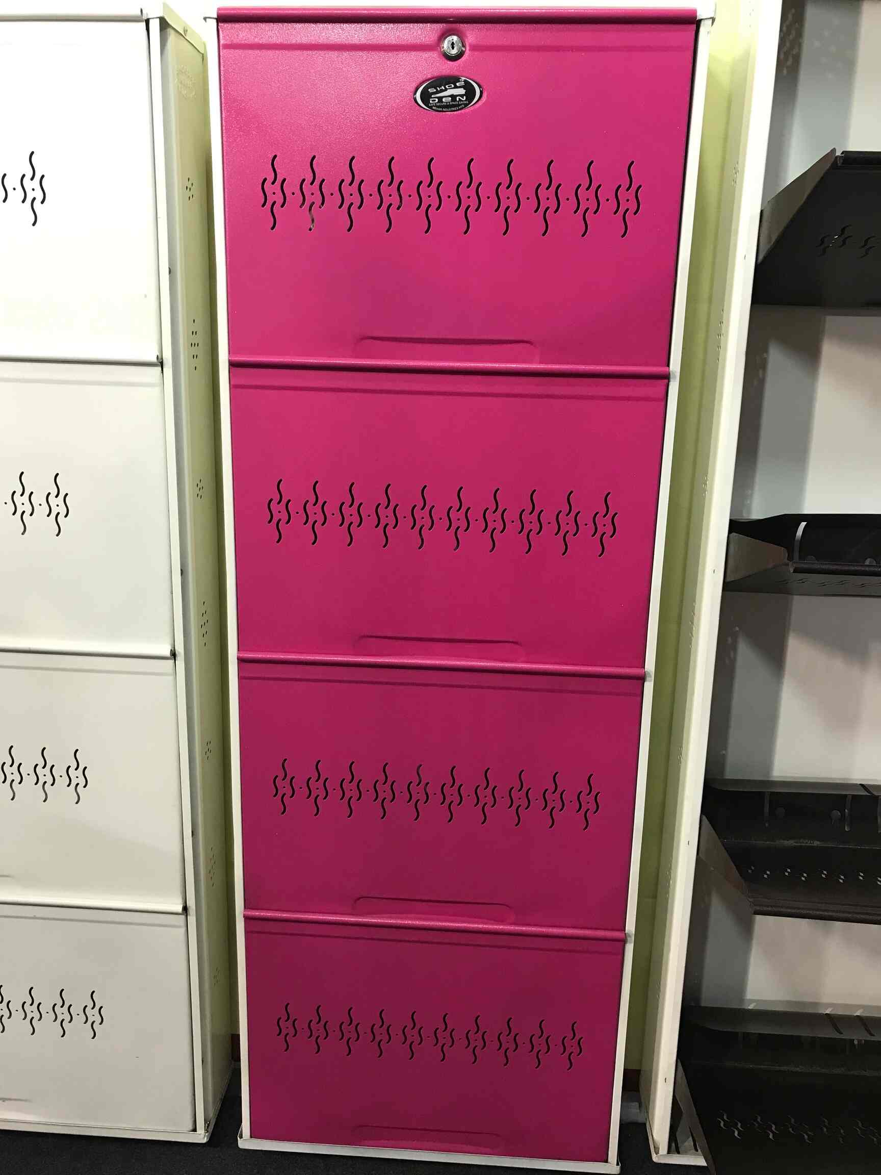 Shoe Den in Jeedimetla,Hyderabad - 𝗩𝗶𝗲𝘄 𝗢𝗳𝗳𝗲𝗿𝘀 - Best Shoe Dealers in ...