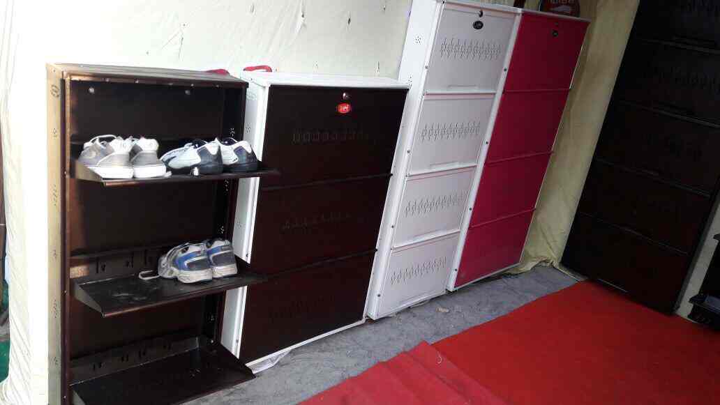 Shoe Den in Jeedimetla,Hyderabad - 𝗩𝗶𝗲𝘄 𝗢𝗳𝗳𝗲𝗿𝘀 - Best Shoe Dealers in ...