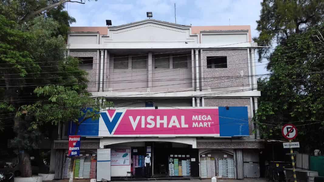Vishal Mega Mart in South Tukoganj,Indore - Supermarkets near me in ...