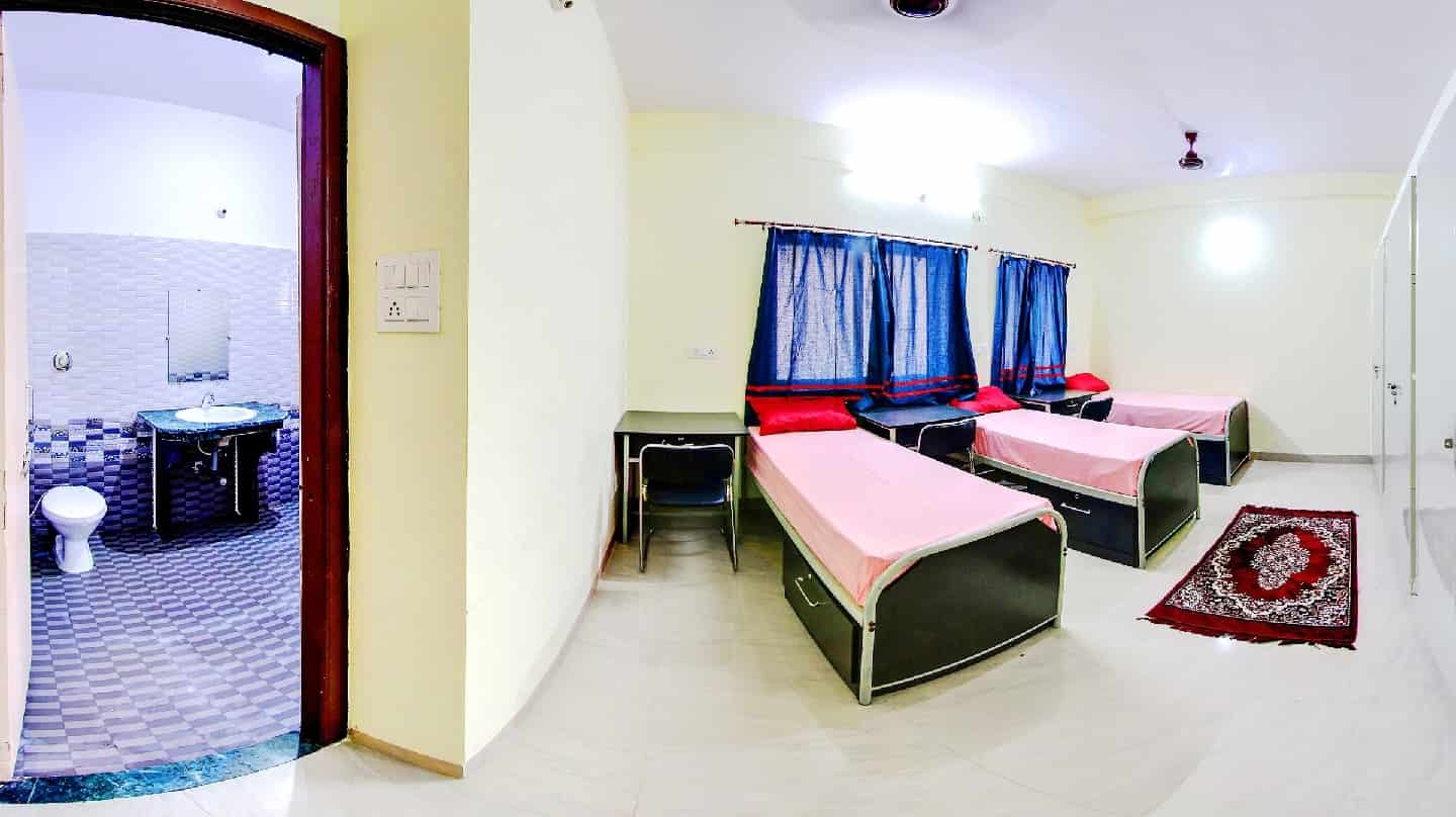 R R Girls Hostel in Vijay Nagar,Jabalpur - Best Hostel For Students ...