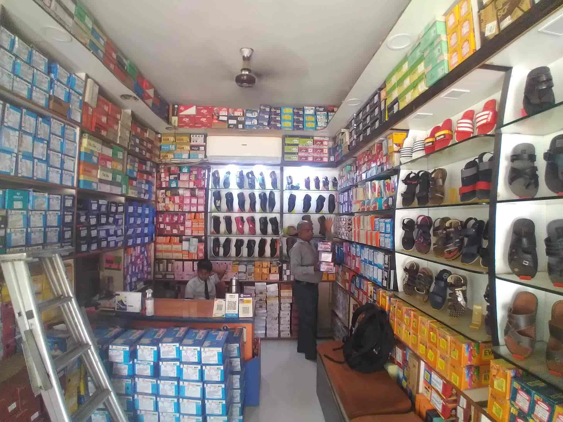 Roshan Shoes in Damoh Naka,Jabalpur - Best Shoe Dealers near me in ...