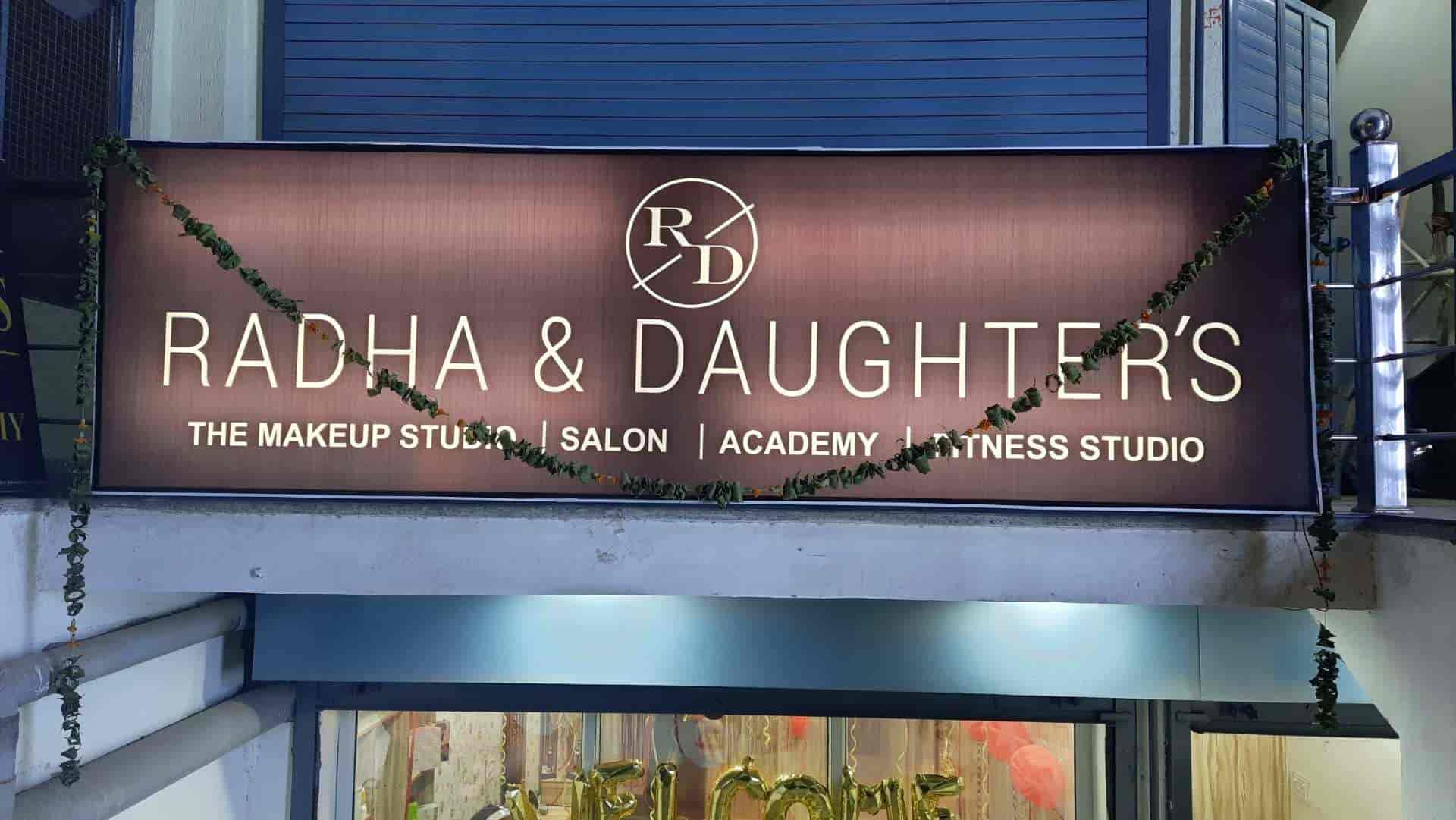 The Makeup Institute | Saubhaya Makeup