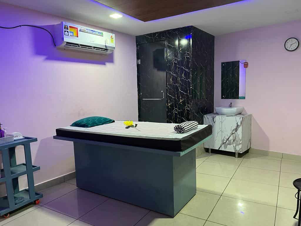 Top Body Massage Centres In Sodal Road Best Massage Centres Justdial