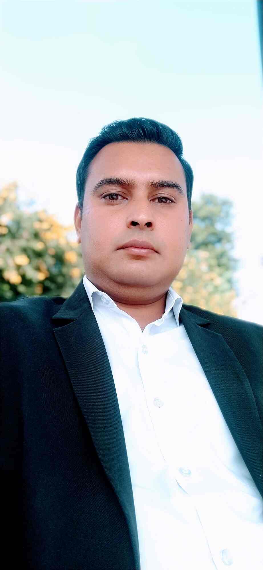 Somesh Sharma's Instagram, Twitter & Facebook on IDCrawl