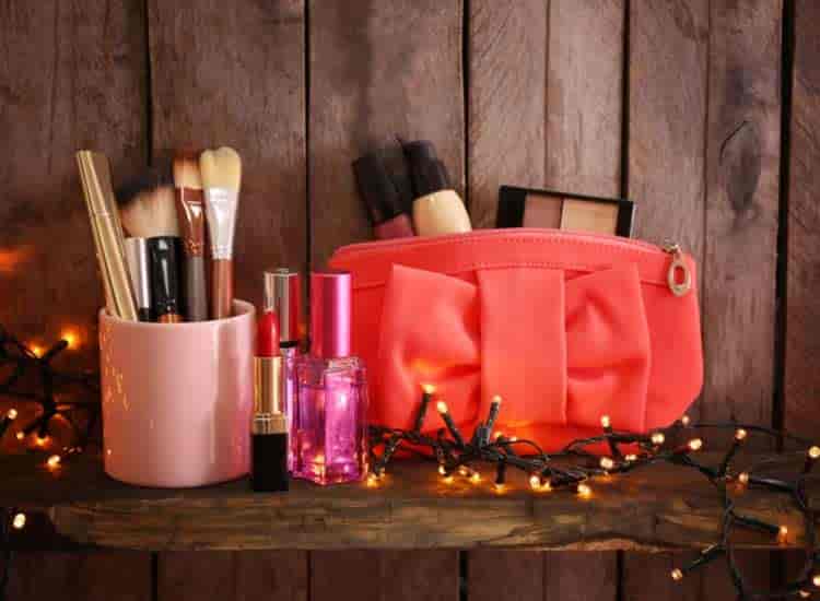 Bala Herbal Ladies Beauty Parlour in Gandhi Road,Kallakurichi - Best ...