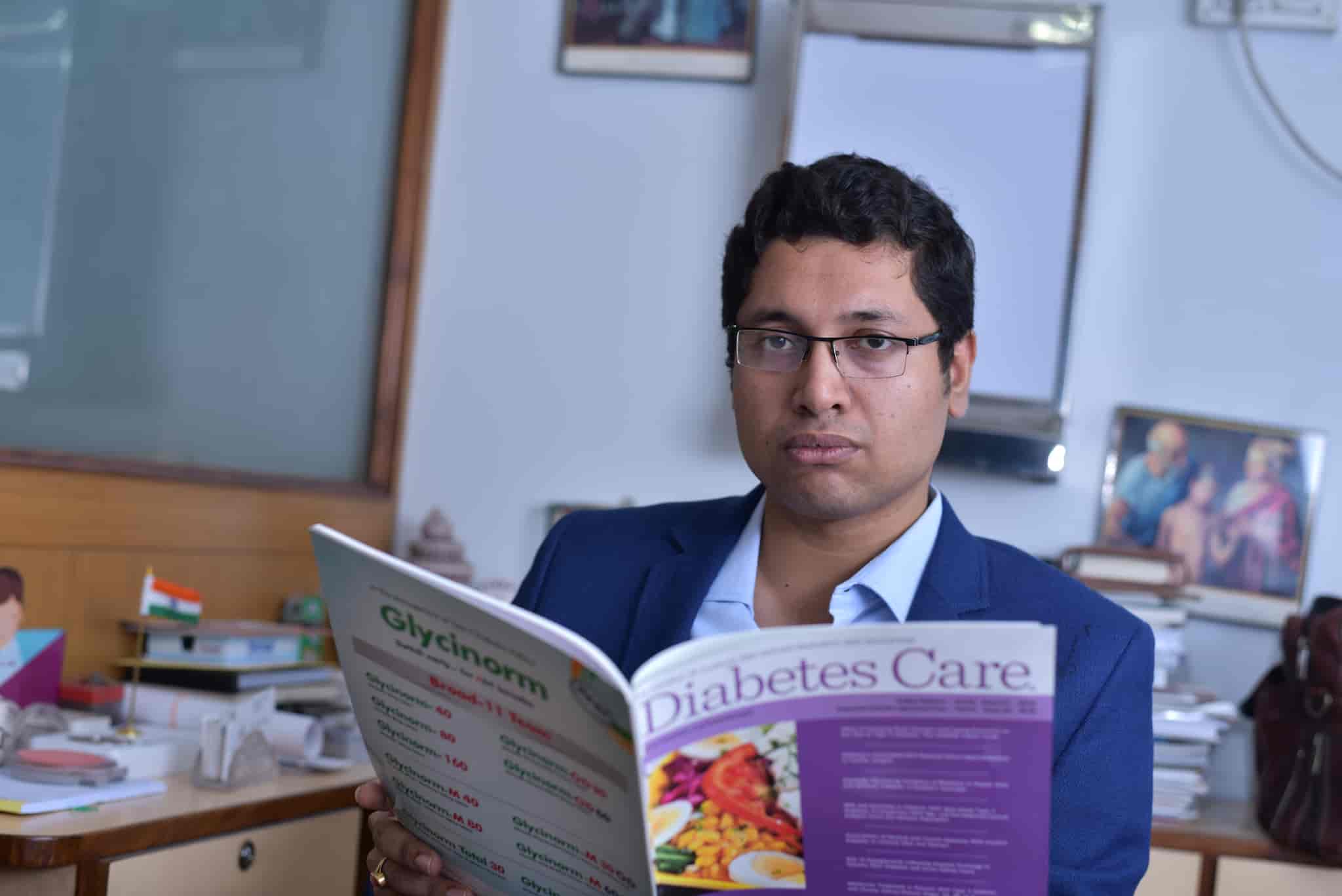 Dr. Sudipta Dutta Md Diabetologist Master In Diabetes Complications in ...