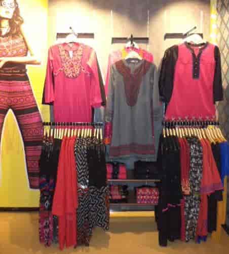 Global Desi Store (Mani Square Mall) in Kankurgachi,Kolkata - Best ...