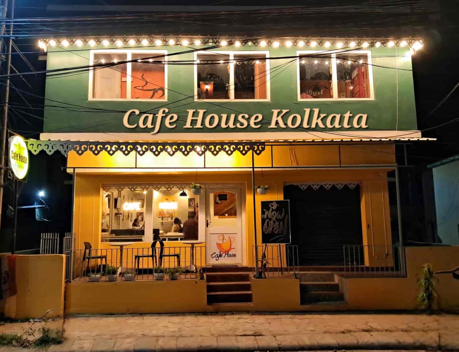 Cafe near me open now store
