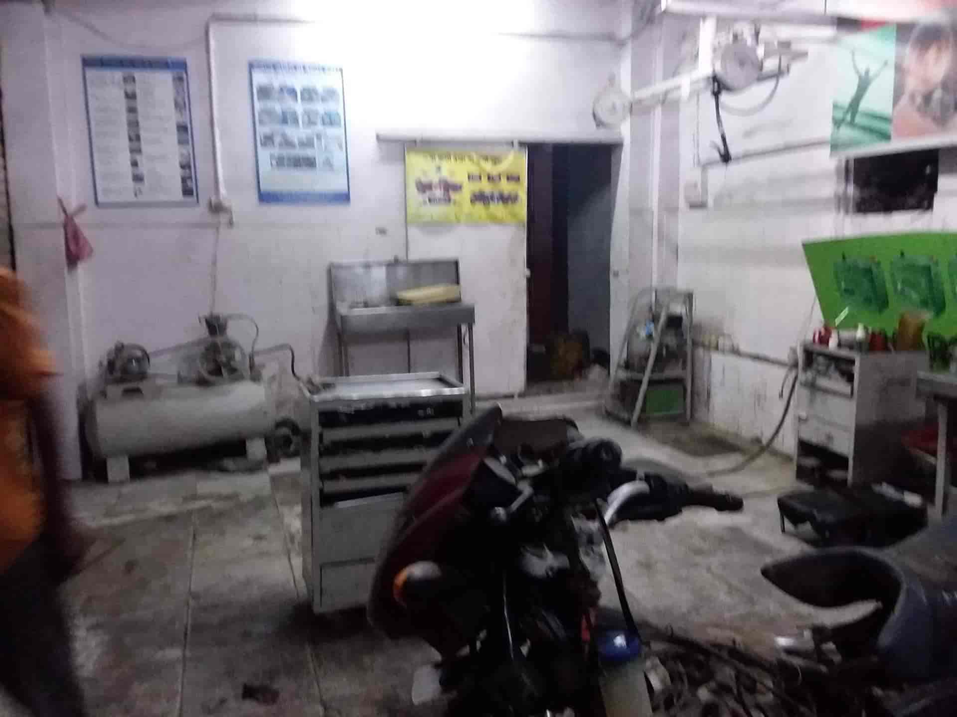 Top Bajaj Service Center in Aliganj - Best Service Centre For Bajaj ...