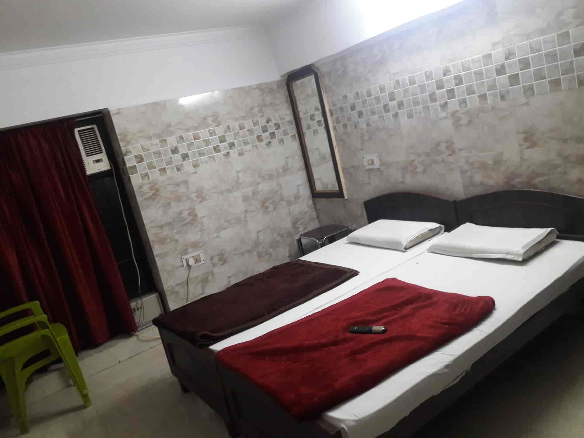 Book Hotel New RAMAKRISHNA in Ashok Marg,Lucknow - Best 5 Star Hotels ...