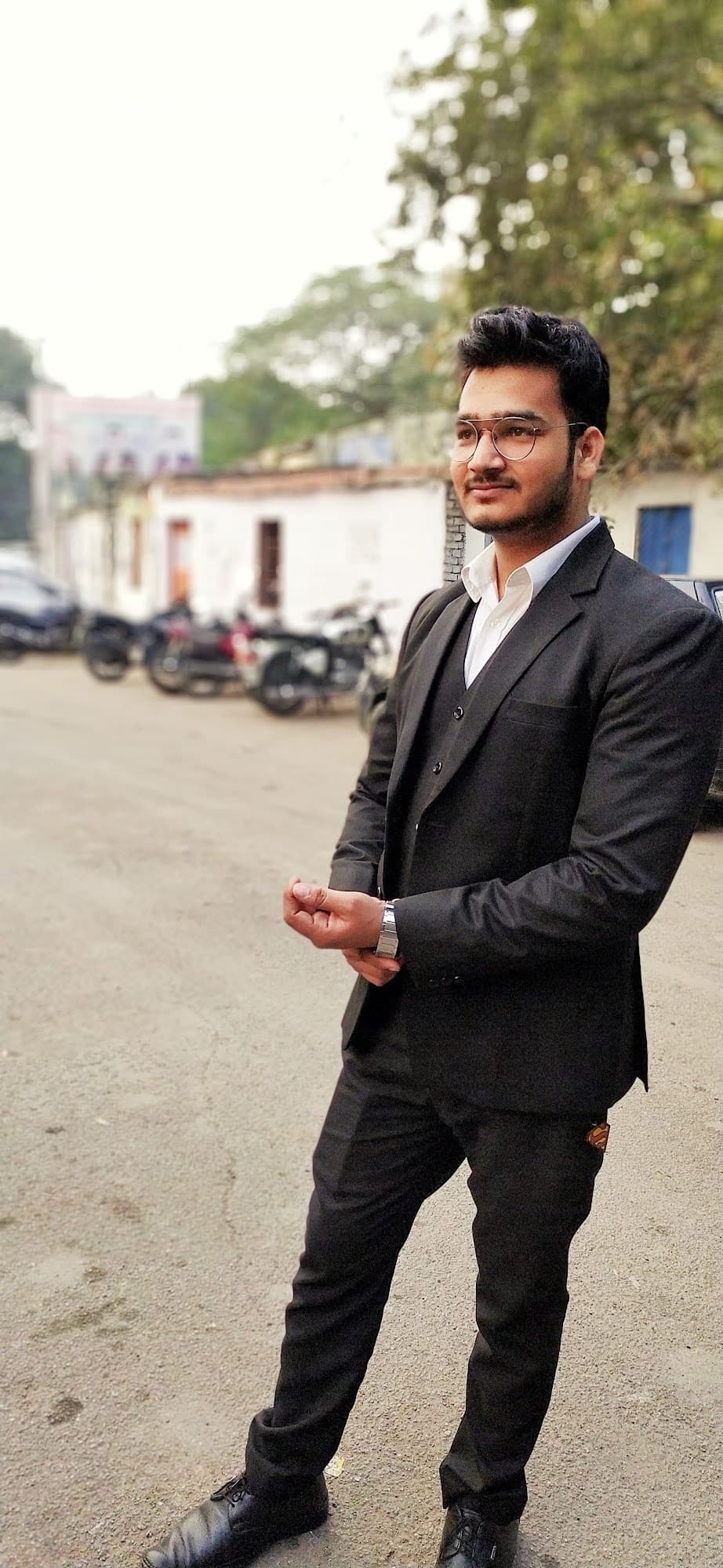 Adv. Krishna Gupta in Adil Nagar,Lucknow - Legal Consultants near me in ...