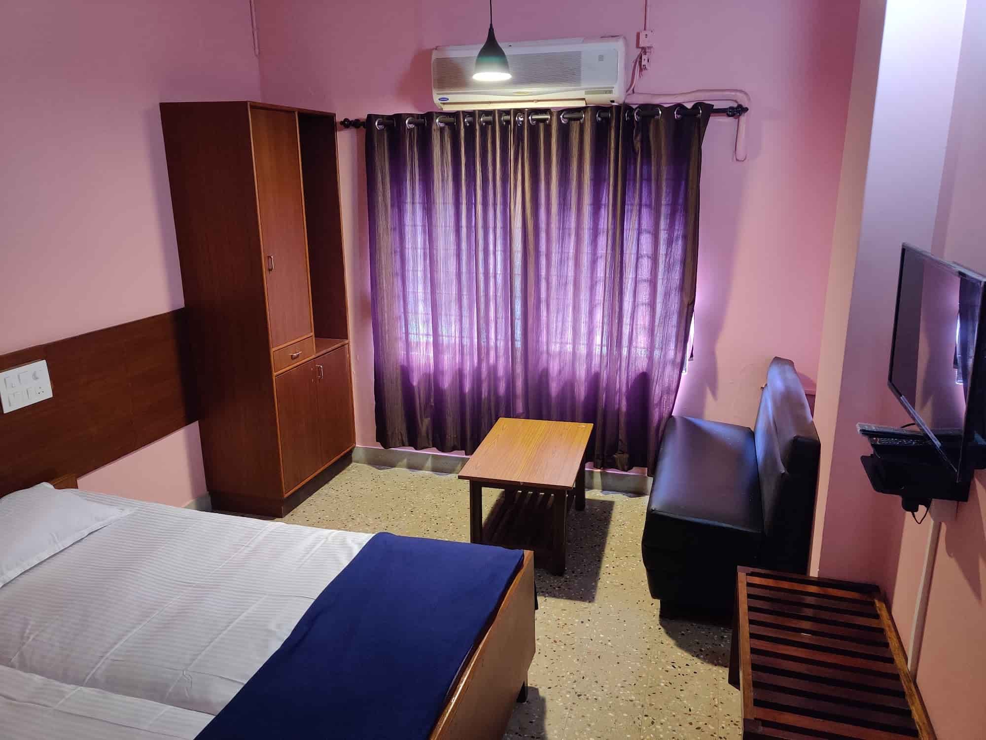 Book Hotel Big Boss in Manipal,Udupi - Best Hotels (Rs 500 & Below) in ...