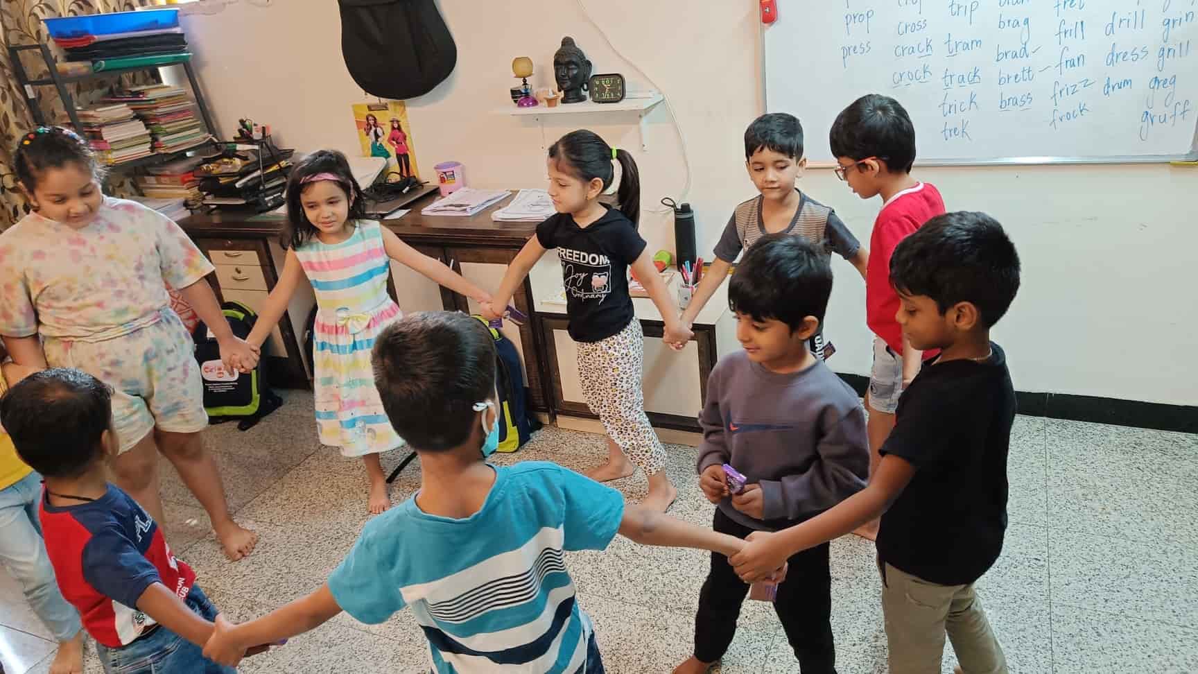 Curiosity Hub in Prarthana Samaj,Mumbai - Best Phonics Classes in Mumbai - Justdial