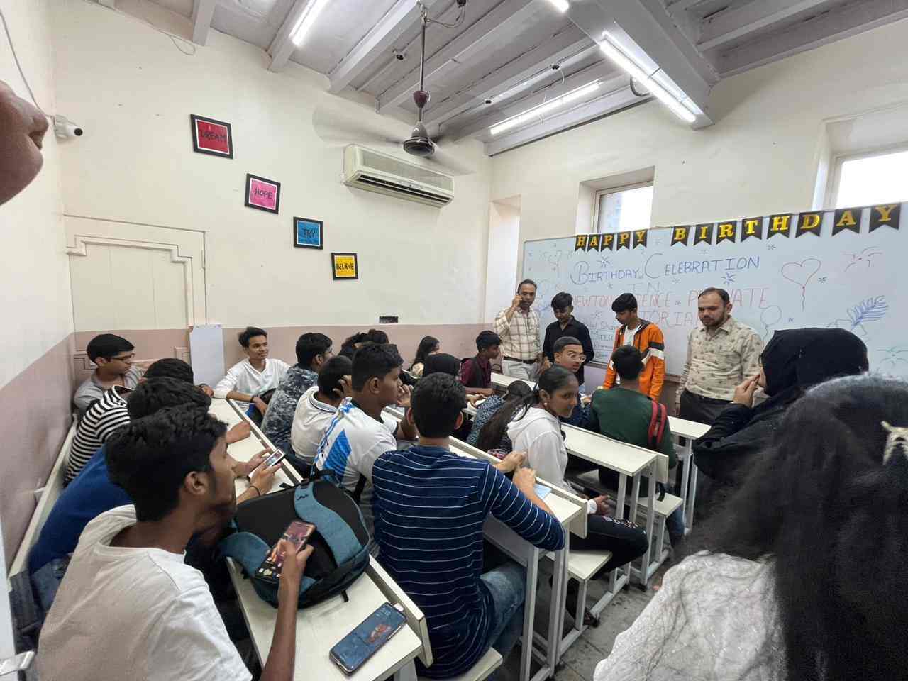 Top Tutorials in Maharaj Chowk-Umerkhadi - Best Private Tutorials - Justdial