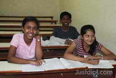 Nisha Tutorials in Andheri East,Mumbai - Best Tutorials in Mumbai - Justdial