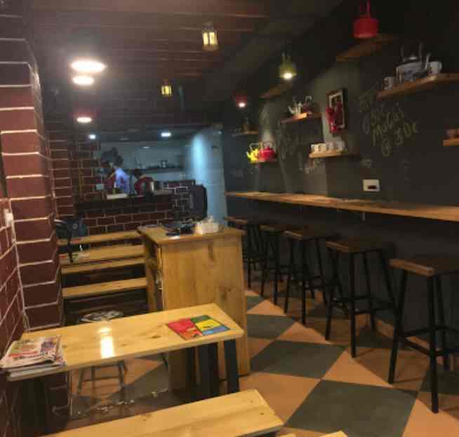 Chai Tapri Mumbai Express in Borivali West,Mumbai - Best Tea Stalls in ...