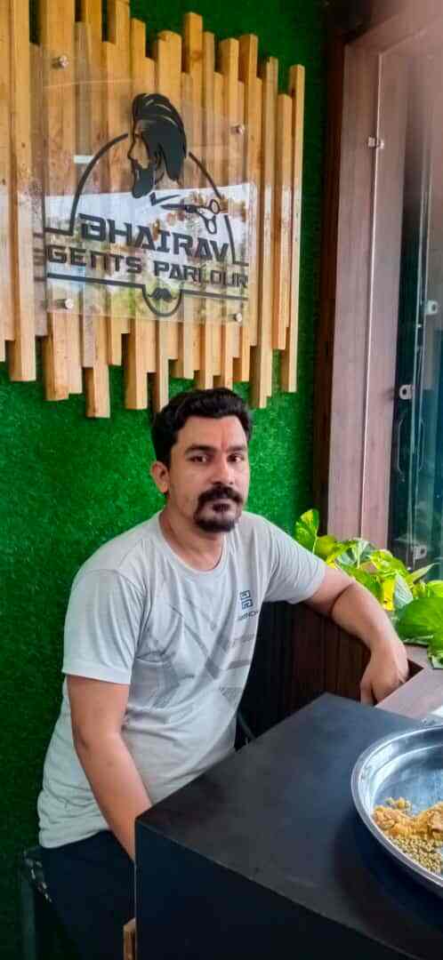 New Bhairav Gents Parlour in Maroli,Navsari - 𝗕𝗼𝗼𝗸 𝗔𝗽𝗽𝗼𝗶𝗻𝘁𝗺𝗲𝗻𝘁 𝗢𝗻𝗹𝗶𝗻𝗲 ...