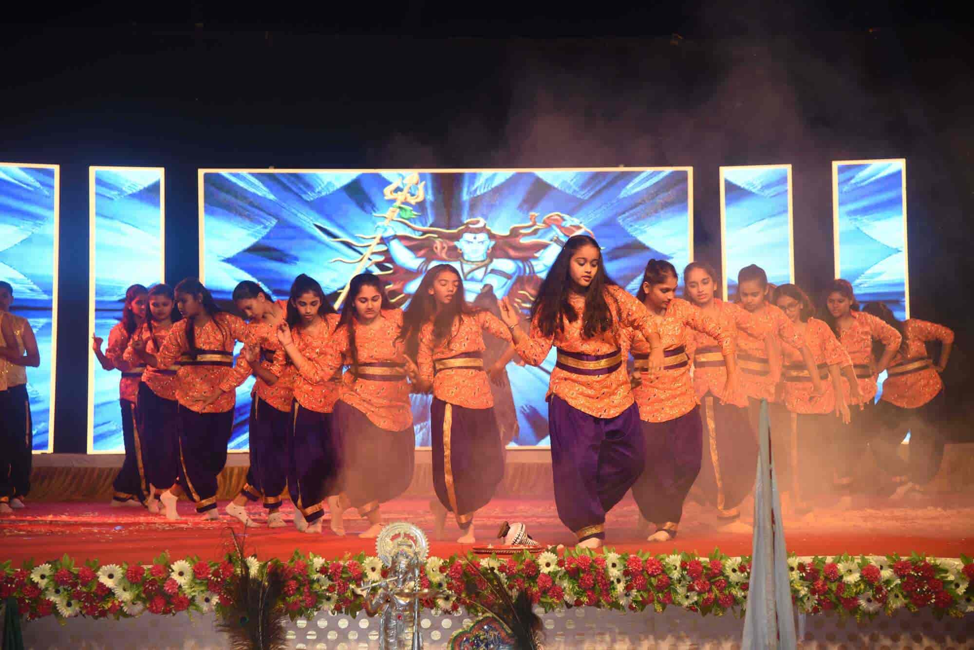 Shree Swaminarayan International Gunatit Vidyadham in Chikhli,Navsari ...