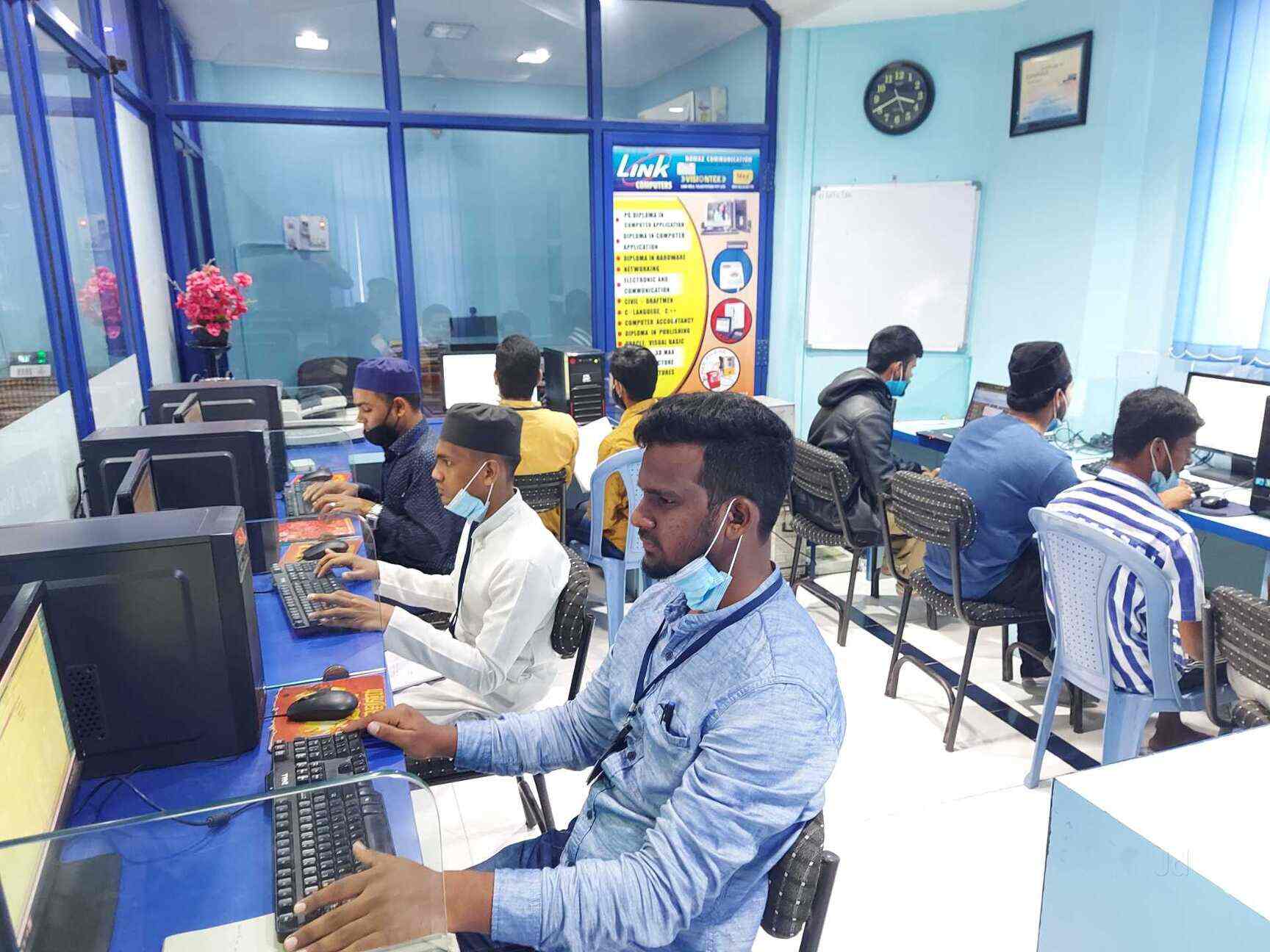 Top Computer Classes in Banswada - Best Computer Training Institutes ...