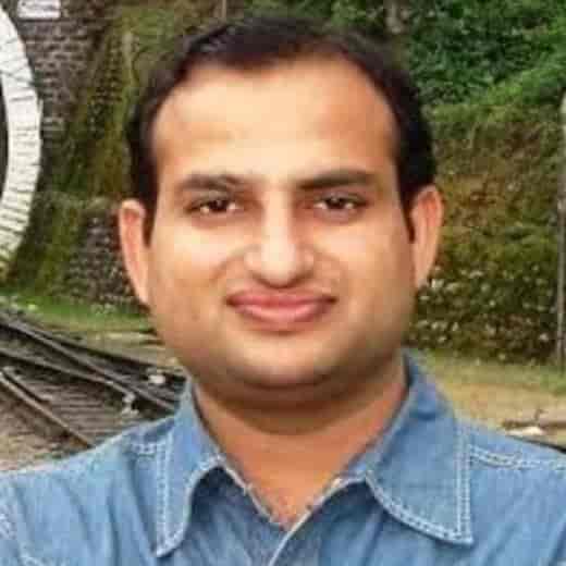 Dr. Mahesh Gupta (Noida Gastro Liver And Chest Clinic) in Noida Sector ...