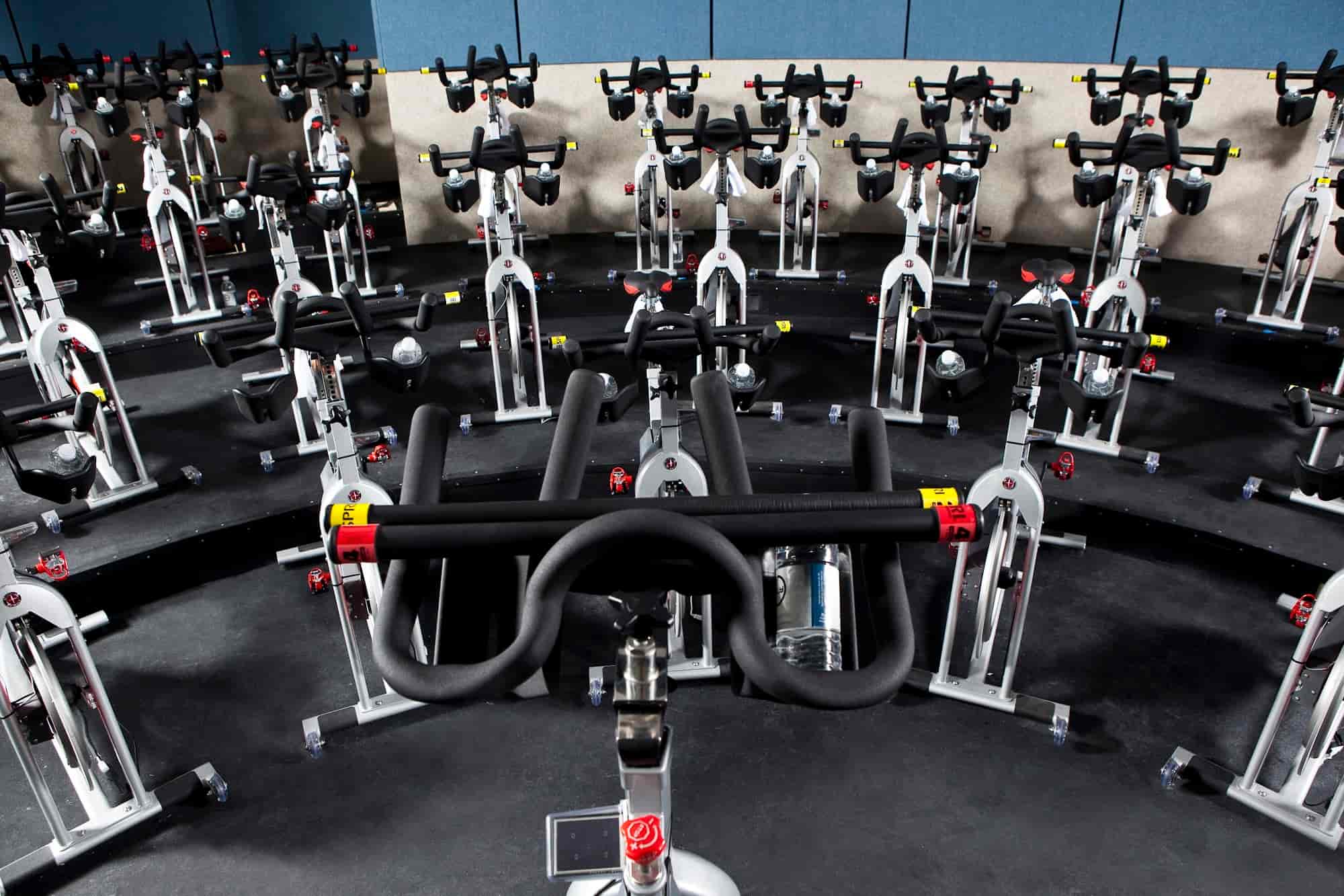 Blue Gym in Noida Sector 18,Delhi - Best Gyms in Delhi - Justdial