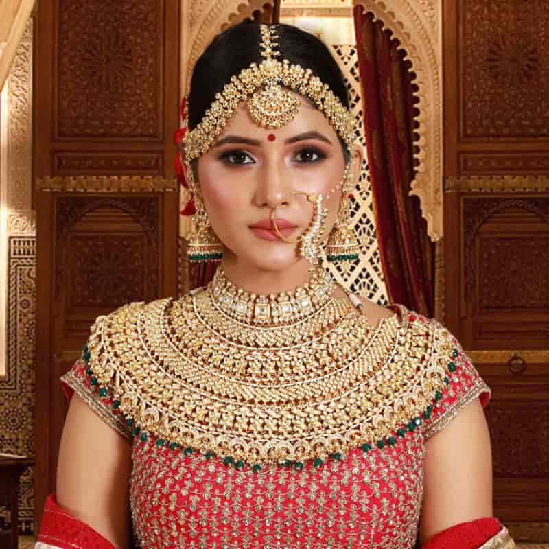 Royal imitation jewellery store