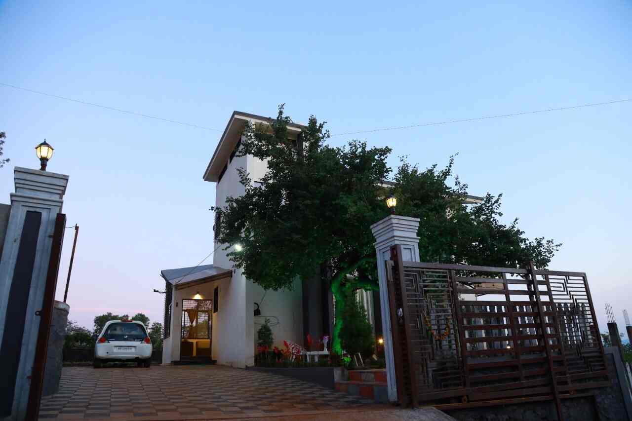 Book Vajra Villa in Khingar,Panchgani - Best Villas On Rent in ...