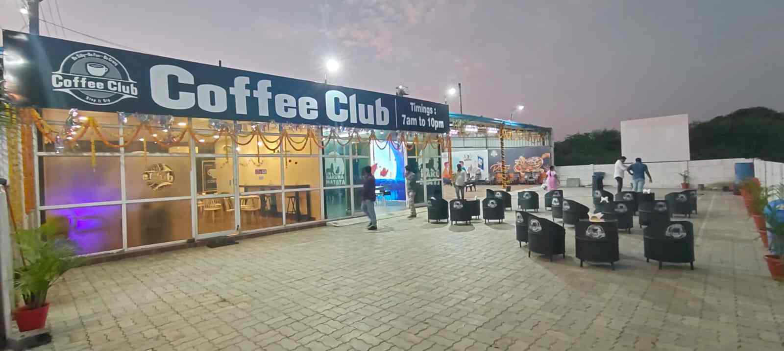 Coffee club near me store