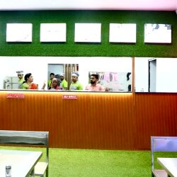 Top Food Court in Bhukum, Pune near me - Justdial