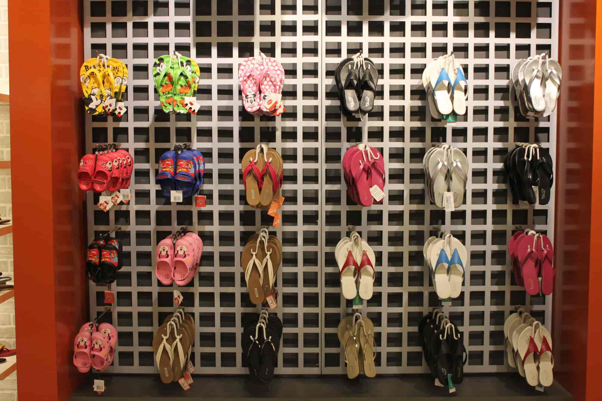 Shoe Express (Phoenix Market City Mall) in Viman Nagar,Pune - Best ...