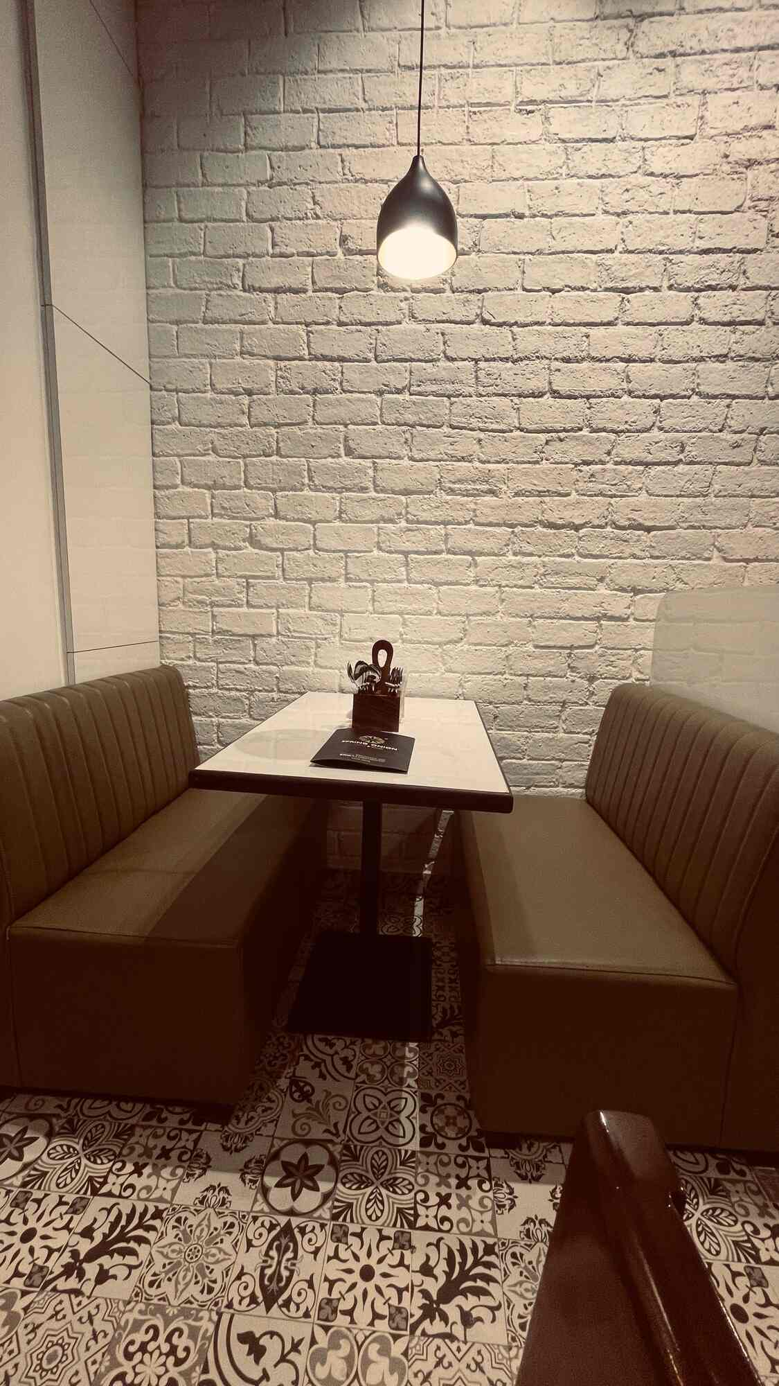 Spring Onion in Deccan Gymkhana,Pune - Order Food Online - Best Chinese ...