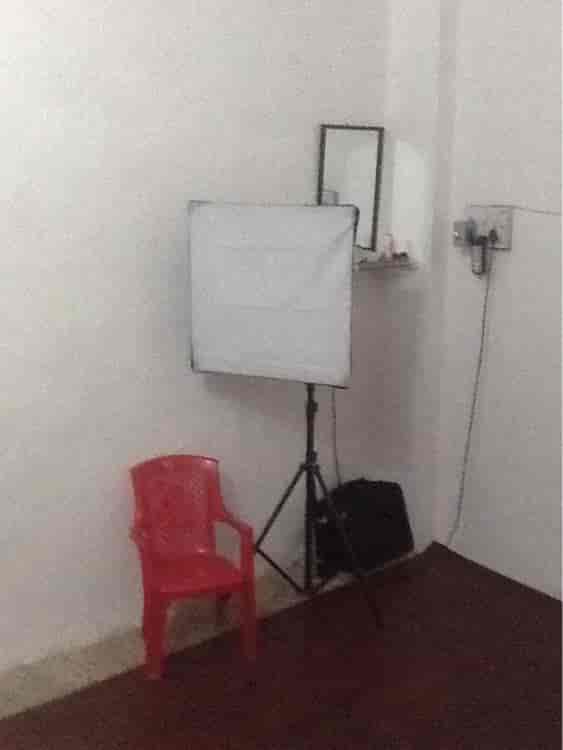 Madhura Photo Studio in Alandi Devachi,Pune - Best Photo Studios in ...