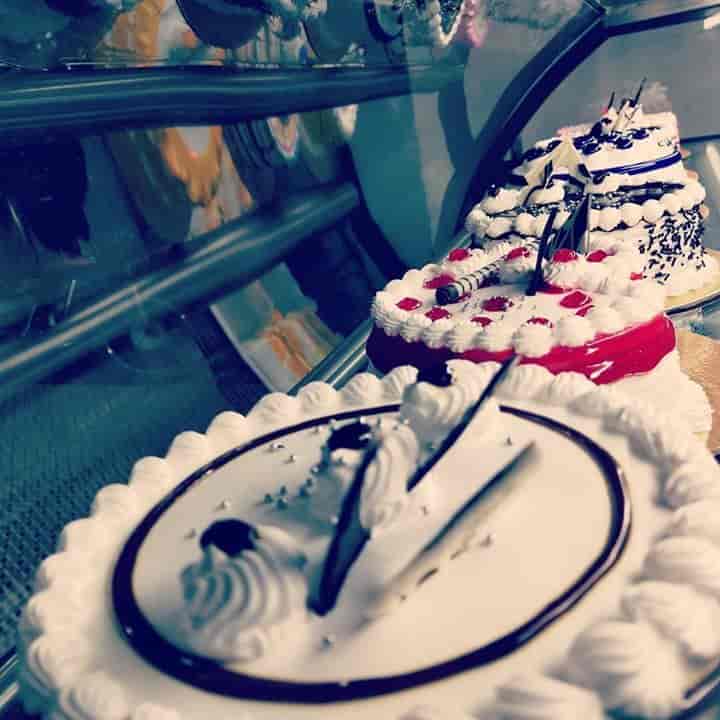 Royal Cake Shop in Shirur,Pune - Best Cake Shops in Pune - Justdial
