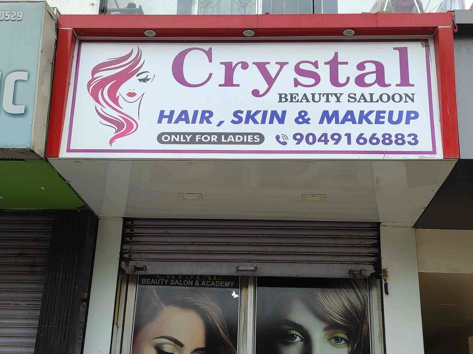 Ladies salon near me store