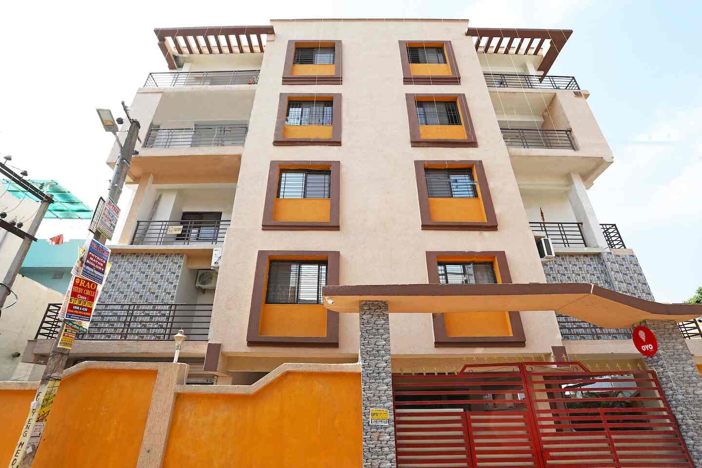 Book Residency Inn (OYO 9665) in Ratu Road,Ranchi - Best Apartment ...