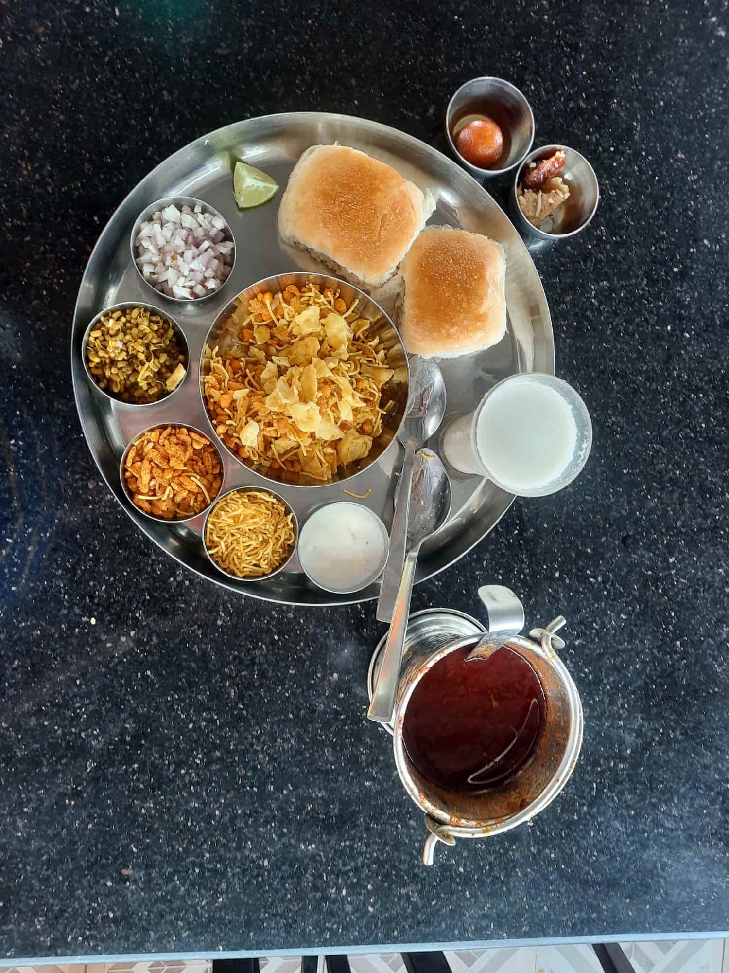 Oskarwadi Misal in Khambatki Ghat,Satara - Best Restaurants in Satara ...
