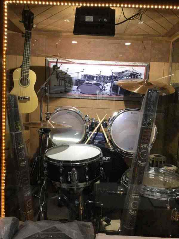 Fantas Music in Police Bazar,Shillong - Best Musical Instrument Dealers ...