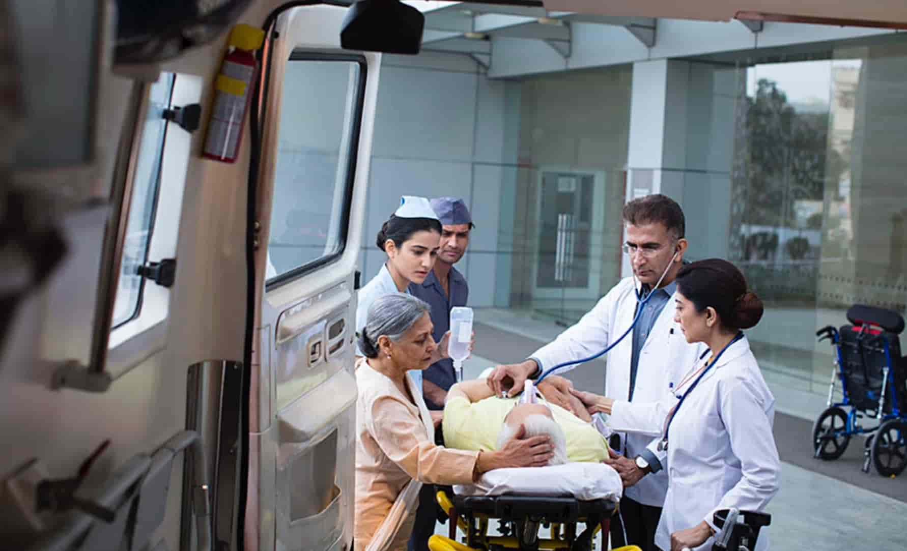 Tunna Ambulance Service in College Para,Siliguri - Best Ambulance ...