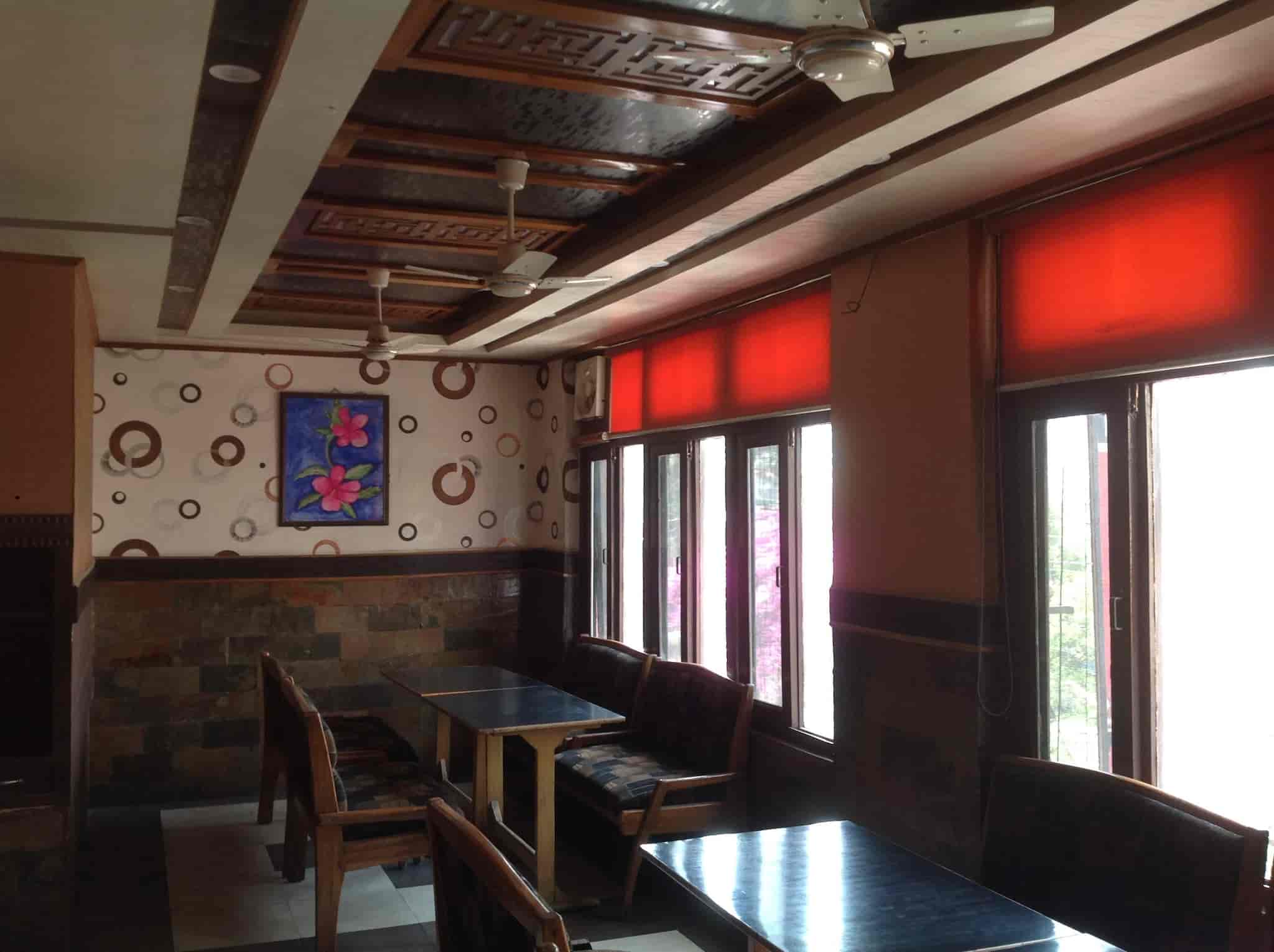 Ice & Spice in Jawahar Park,Solan - Order Food Online - Best ...