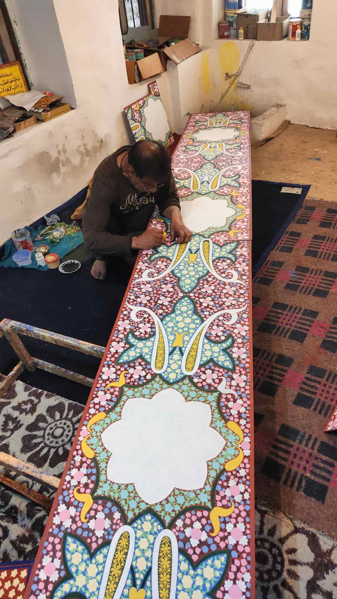 Manzoor Handicrafts in Alamgari Bazar,Srinagar - Best Handicraft Item ...