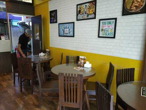 Cheelizza in Income Tax, Ahmedabad - Pizza, Pasta, Sandwiches Menu ...