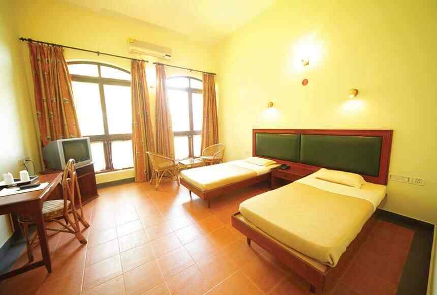 Rajah Island Ayurvedic Hospital in Orumanayur,Thrissur - Best Ayurvedic ...