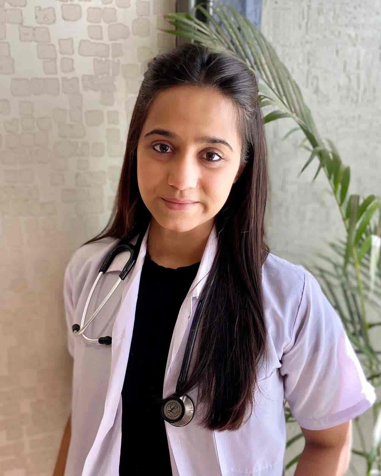 Dr Zeel Tripathi (Aariv Neuropsychiatry Care) in Alkapuri,Vadodara ...