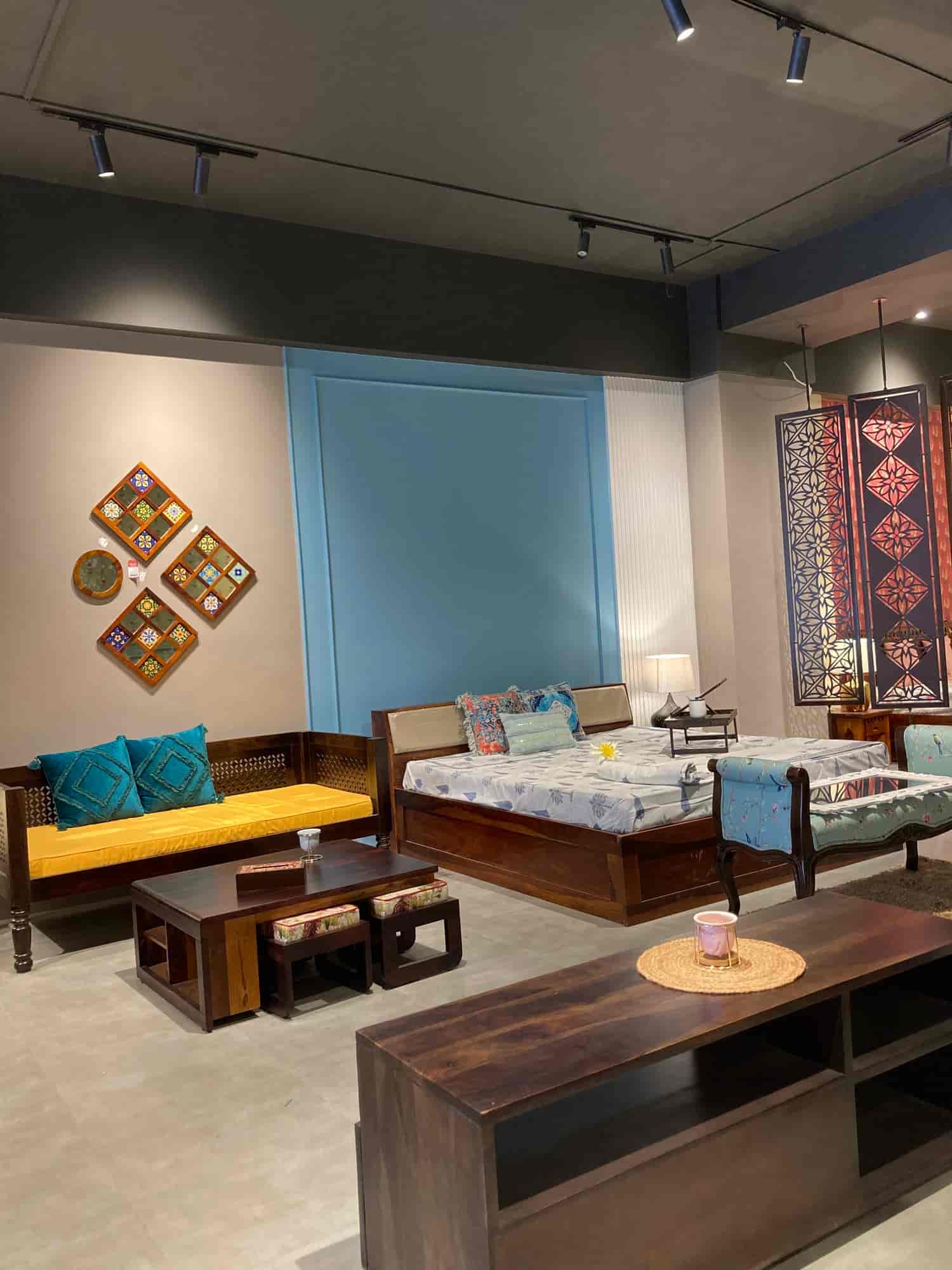 Wooden Street - Furniture Store Vadodara in Opposite Vadodara Central ...