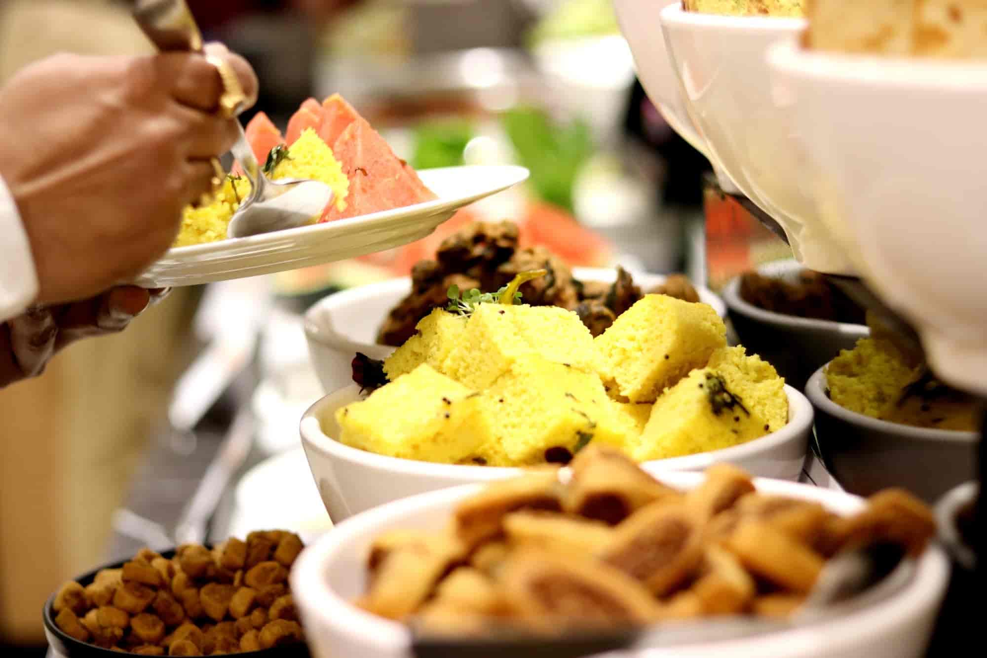 Book Fortune Park Galaxy Hotel in Vapi Industrial Estate,Vapi - Luxury ...