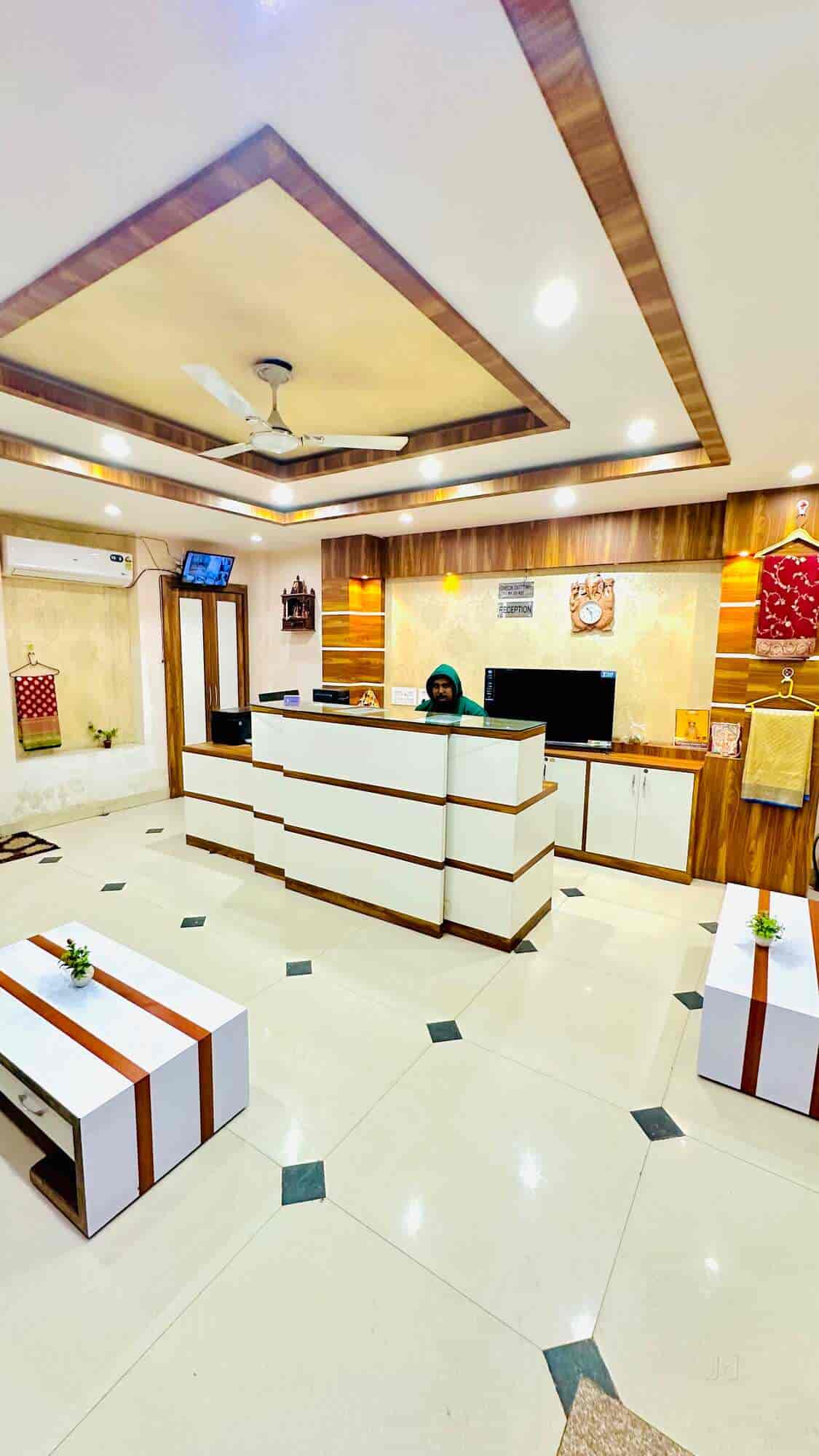 Book Hotel Manish International in Rama Pura,Varanasi - Best Hotels in ...