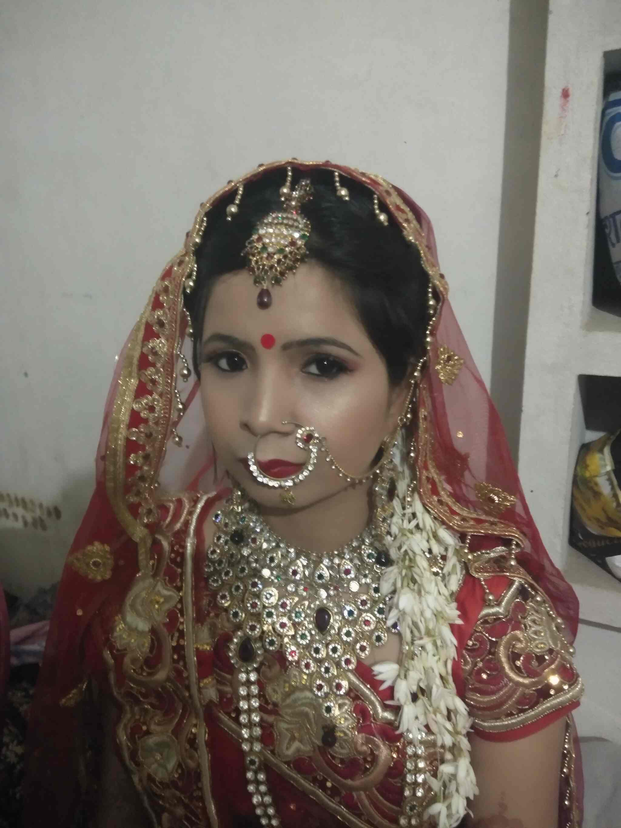 Flourish Ladies Beauty Parlour in Godowlia,Varanasi - Best Beauty ...