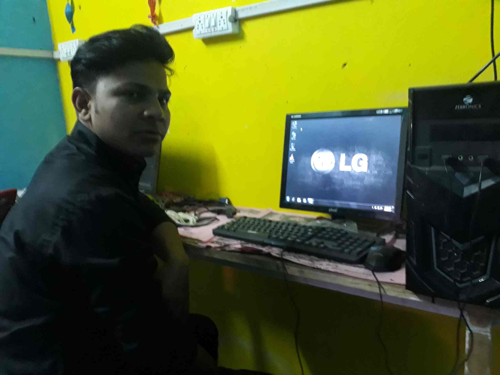 Sri Radha Rani Education & Computer Center in Near Tatiyasthan Mandir ...