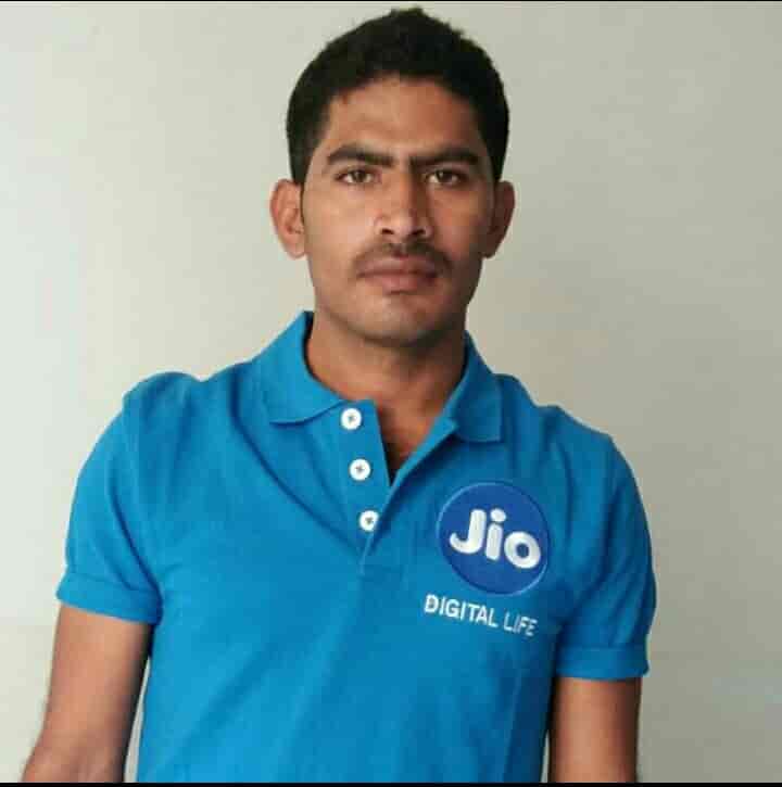 Jio Digital Life Jio Office in Sikandra Rao,Warangal - Best Corporate ...