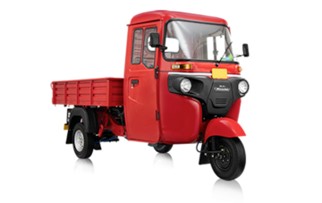Bajaj 1 Cylinder 2 Seat Red Three Wheel Vehicles - Bajaj 1 Cylinder 2 ...